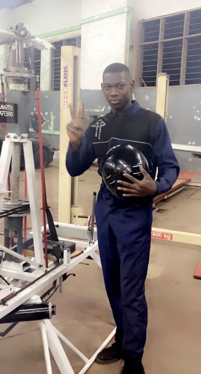 Nii Amartei Amarteifio: 22-year-old Ghanaian Inventor Test Flies ...
