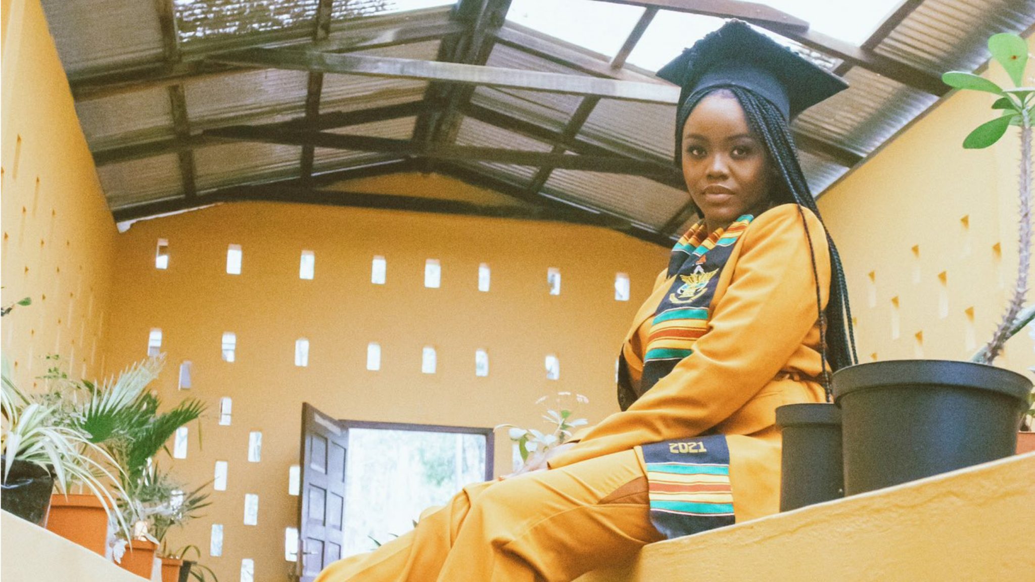 Ghanaian Afro-Pop Star Gyakie Graduates From KNUST - EdwardAsare ...
